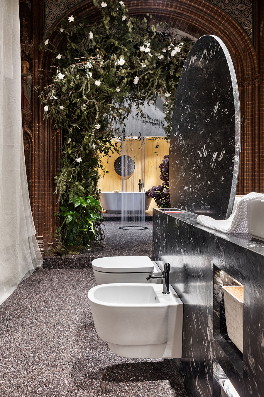 "El Santuario" de Andreu Carulla para Roca en Casa Decor 2024